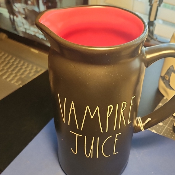 Rae Dunn | Kitchen | Rae Dunn Black And Red Vampire Juice Pitcher ...